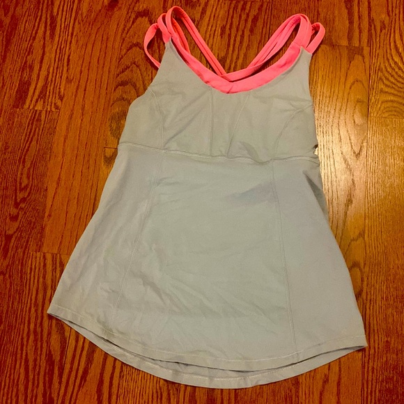 lululemon athletica | Tops | Lululemon Work Out Too With Built In Bra ...